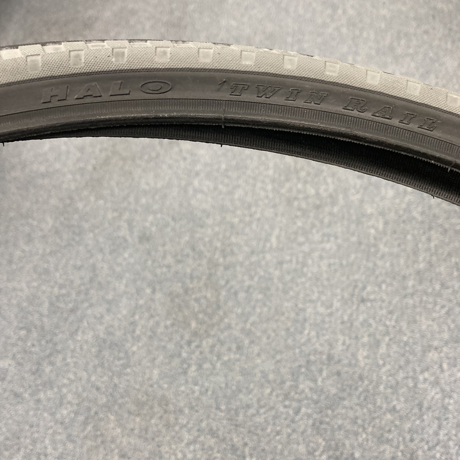700c Road Bike Tyre Halo Twin Rail Courier 700 x 29c Dual Tyre Black ...