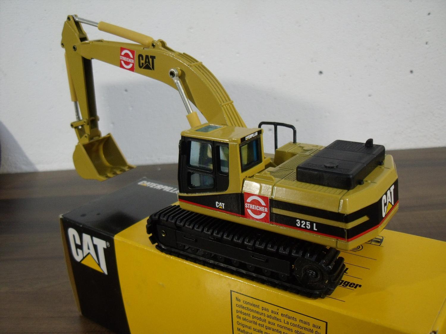 Caterpillar CAT 325 L Raupenbagger in gelb (STREICHER) NZG 367 OVP ...