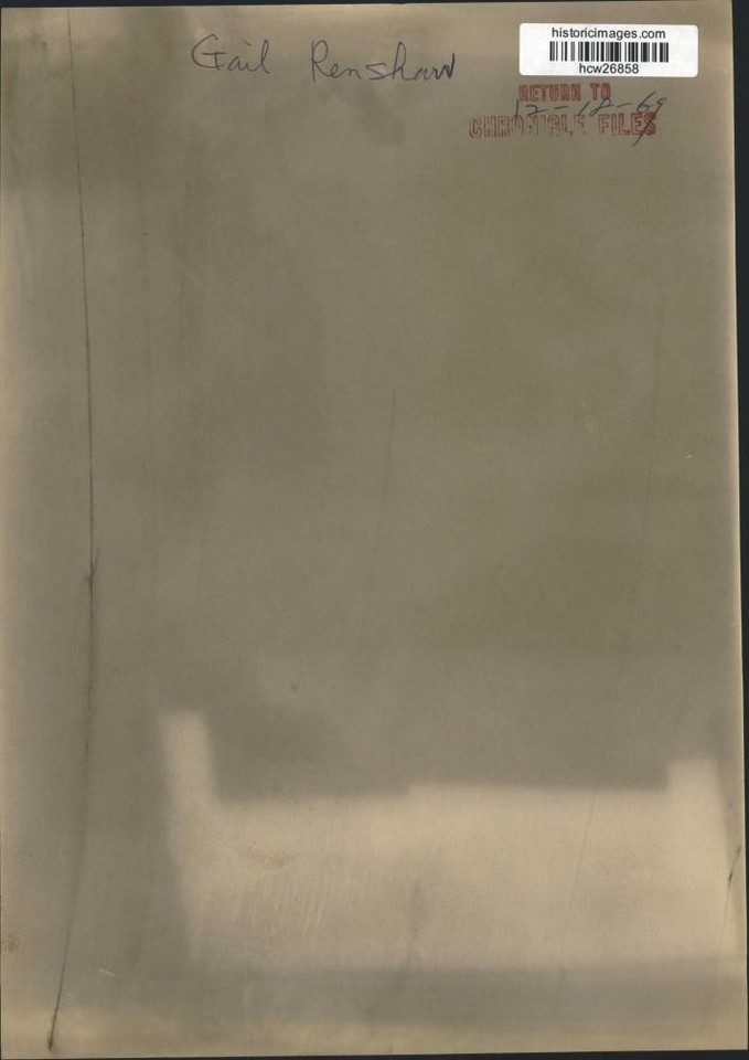 1969 Press Photo Miss USA Gail Renshaw competes in beauty pageant ...