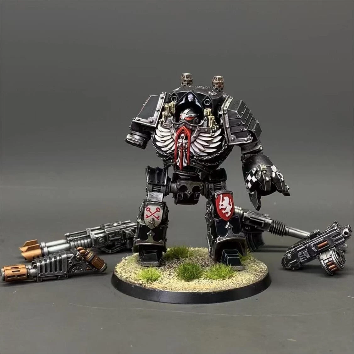 Warhammer 40k Dark Angels Dreadnought