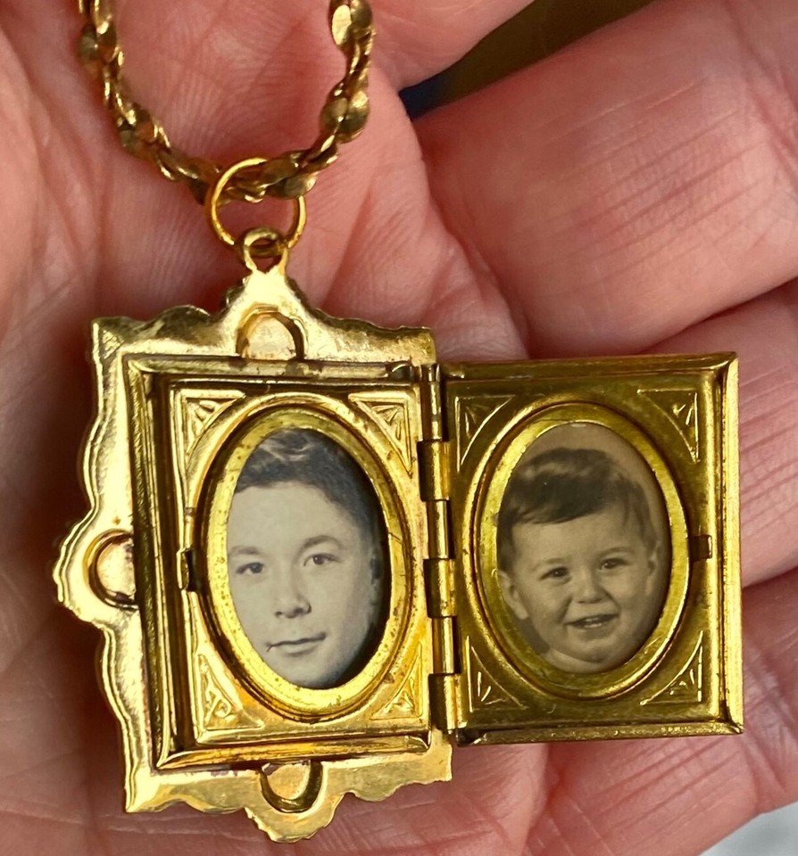 Vintage locket necklace, gold color, MOP with bow attached, ornate ...