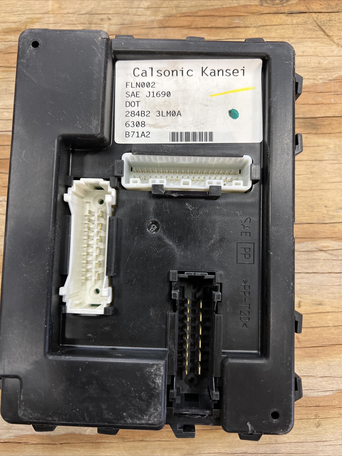 13 14 15 16 17 18 NISSAN NV200 BODY CONTROL MODULE BCU BCM 284B2-3LM0A ...