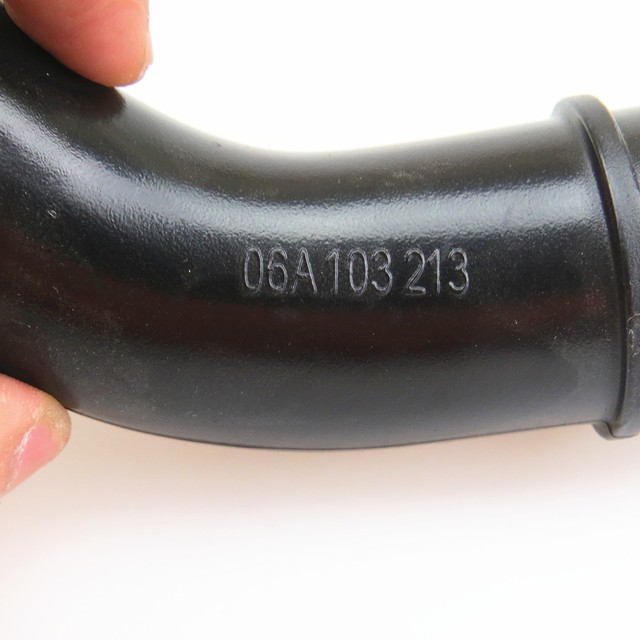 06A103213 1.8t Engine Crankcase Exhaust Breather Hose for VW Golf BORA ...