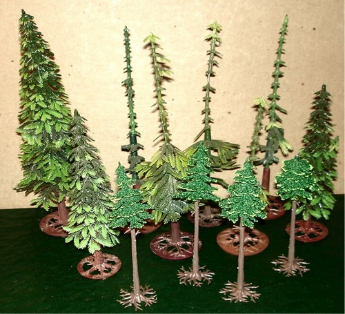 Lot of 12 - Plastic Evergreen/Fir Trees for O/S Scale Layouts - Some ...