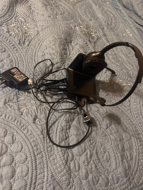 Plantronics C052 Wireless Headset System w/ CO52 Charging Base | eBay