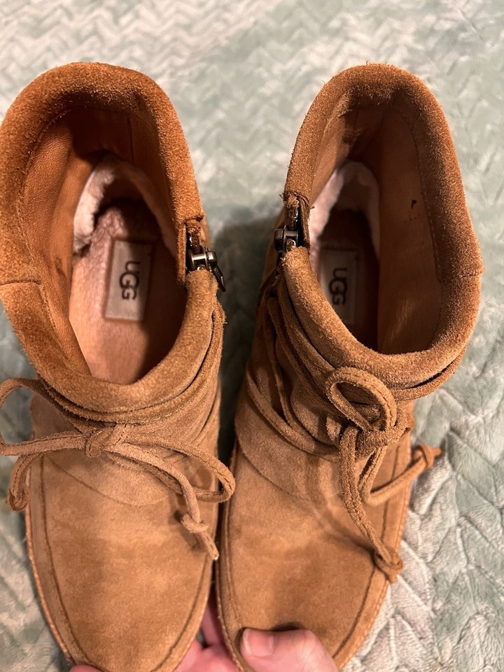UGG Reid Tan Brown Suede Moccasin Boots Zip Ankle 8.5 Slim Leather ...