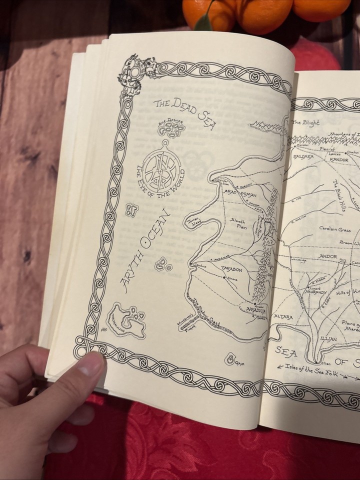 Eye of the World Wheel Time Robert Jordan Trade Paperback 1st Edition 1st Print | eBay