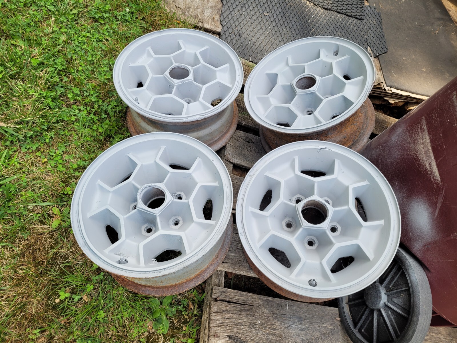 1971-1975 Pontiac GP Firebird Trans Am Honeycomb Wheels 14x7 Set of 2 ...
