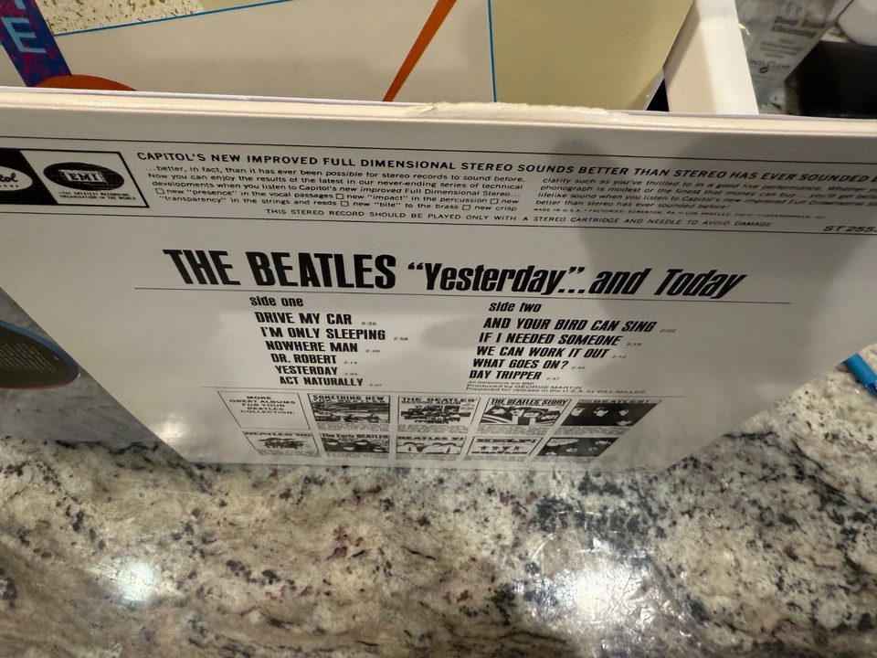 THE BEATLES BUTCHER COVER LP YESTERDAY & TODAY LP MARBLED COLOR VINYL ...