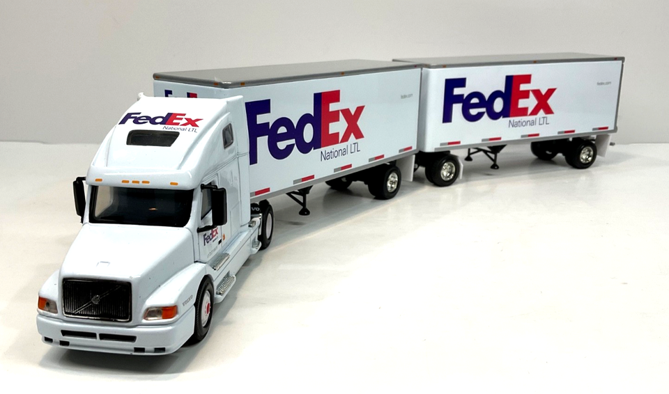 FedEx National LTL Volvo w 28’ Doubles 1/64th Scale by Pem Hartoy # ...