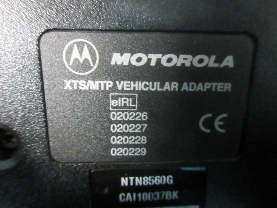 MOTOROLA XTS/MTP VEHICULAR ADAPTER NTN8560 N2001A W/ POWER AMPLIFIER ...