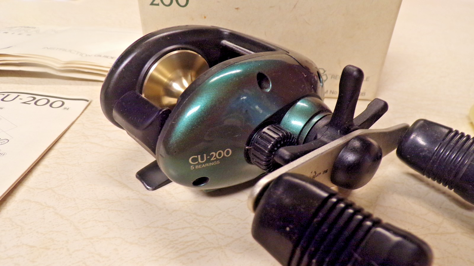 SHIMANO FISHING REEL W/ BOX - BANTAM CURADO CU-200 - SUPER CLEAN ...