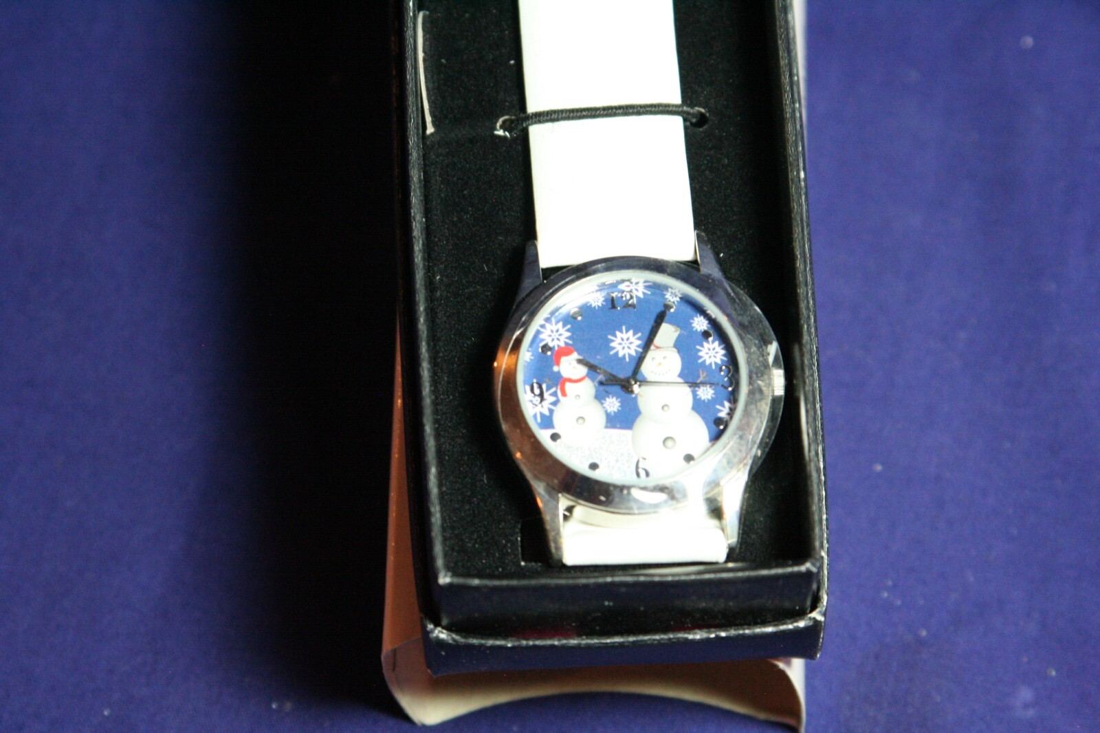 Avon Ladies Tis The Season Wristwatch With Two Snowmen | eBay