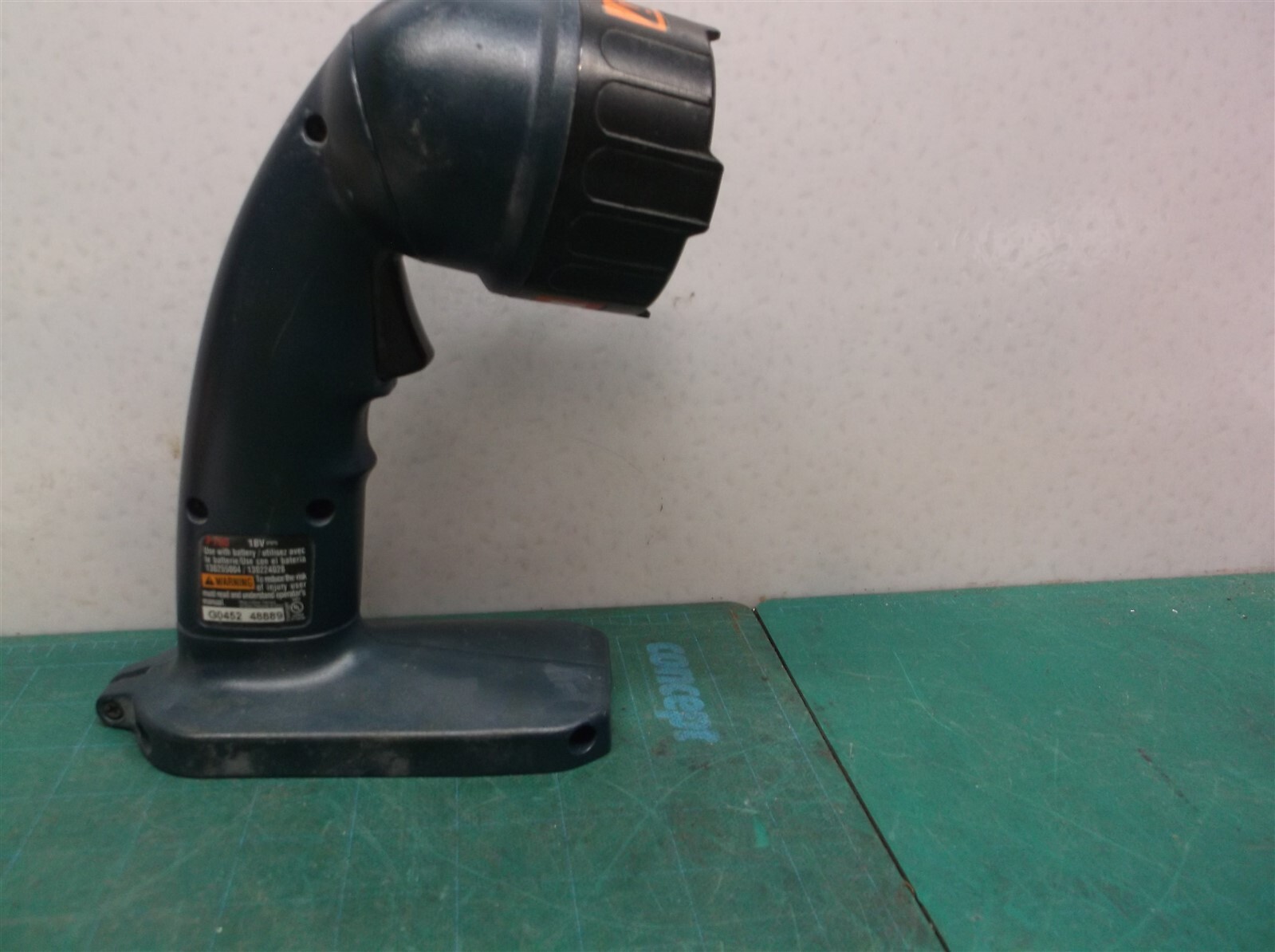 Ryobi P700/FL1800 18V Swivel Head Flash Light Flashlight Tool Only sn ...