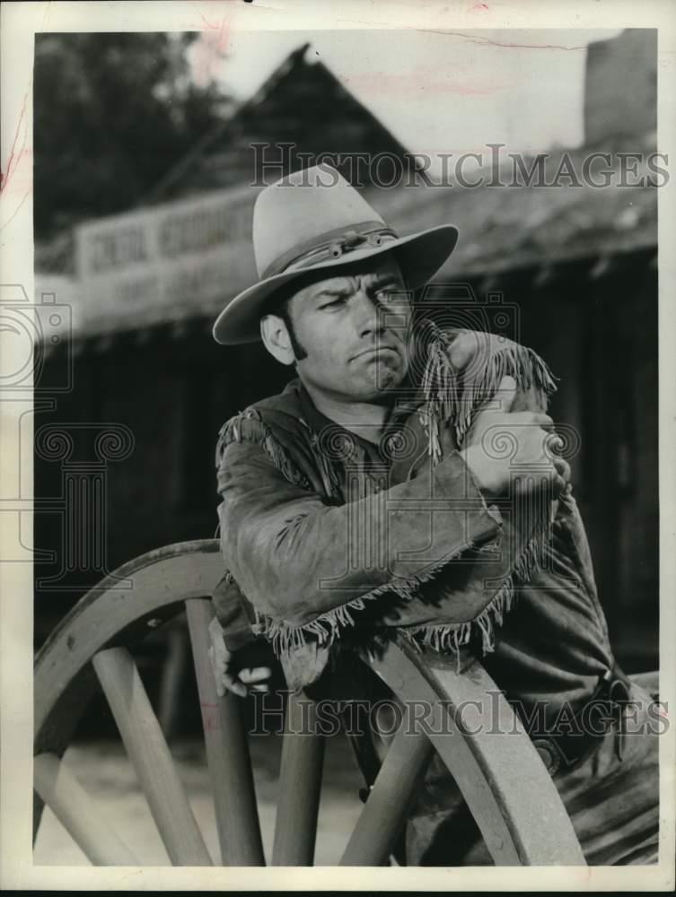 Ralph Taeger Now The Twilight Zone: From Agnes With Love (1964)