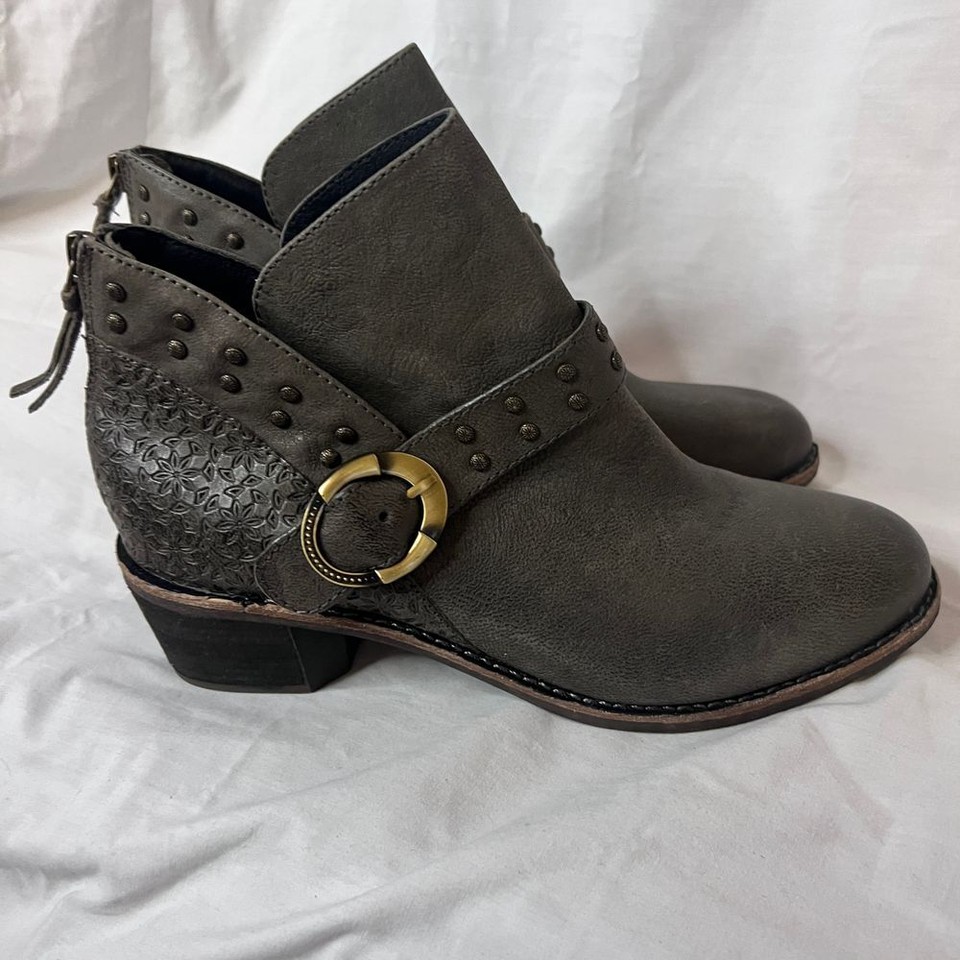 Halsa Melania Ankle Boot Womens Dark Gray Metal Studded Embossed Size 9 ...