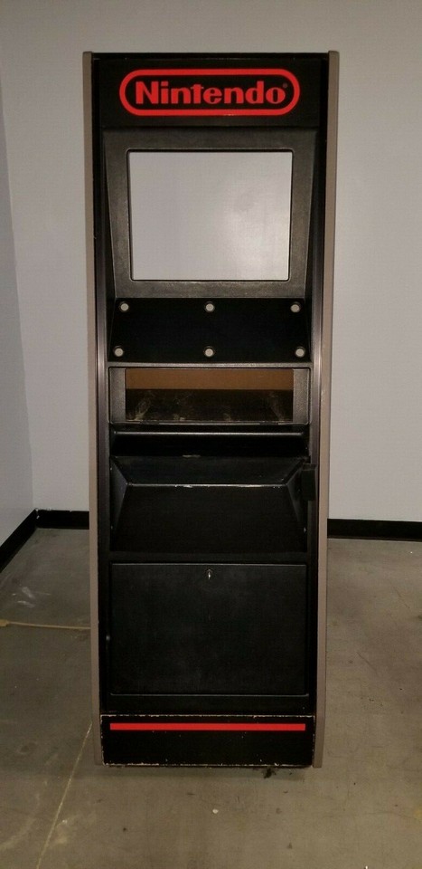 Nintendo M82 Kiosk Store Display | eBay