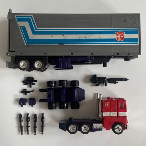 Vintage Hasbro Transformers G1 Gold Box Classic Optimus Prime - Almost ...
