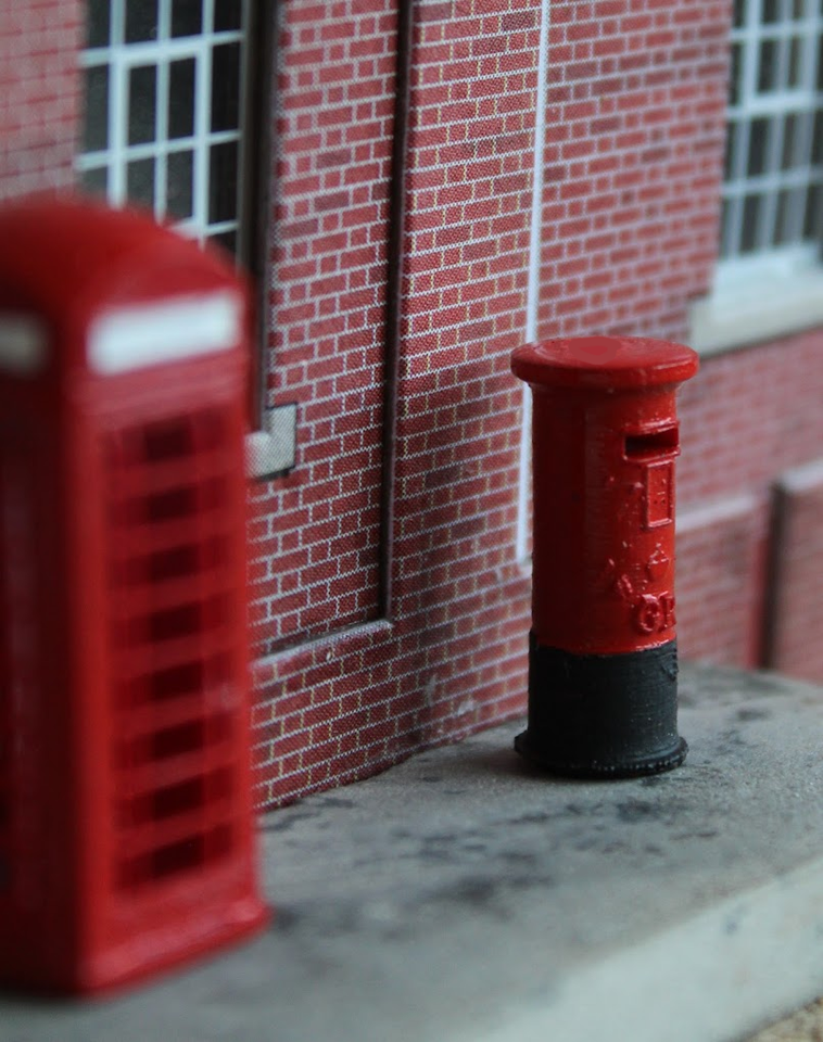00 gauge Pack of 1x K6 Telephone Box and 1x Pillar box | eBay UK