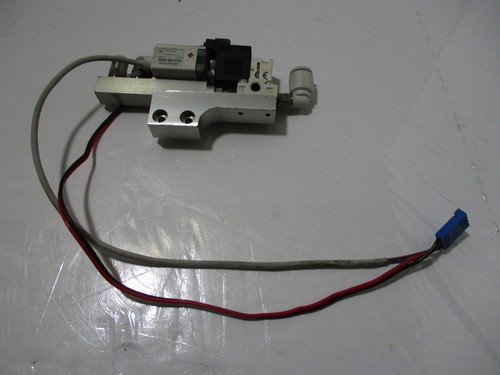 SMC SMC VQ110-5MO-Q Pneumatic Valve + PS1100-R06L Airchecker Pressure ...