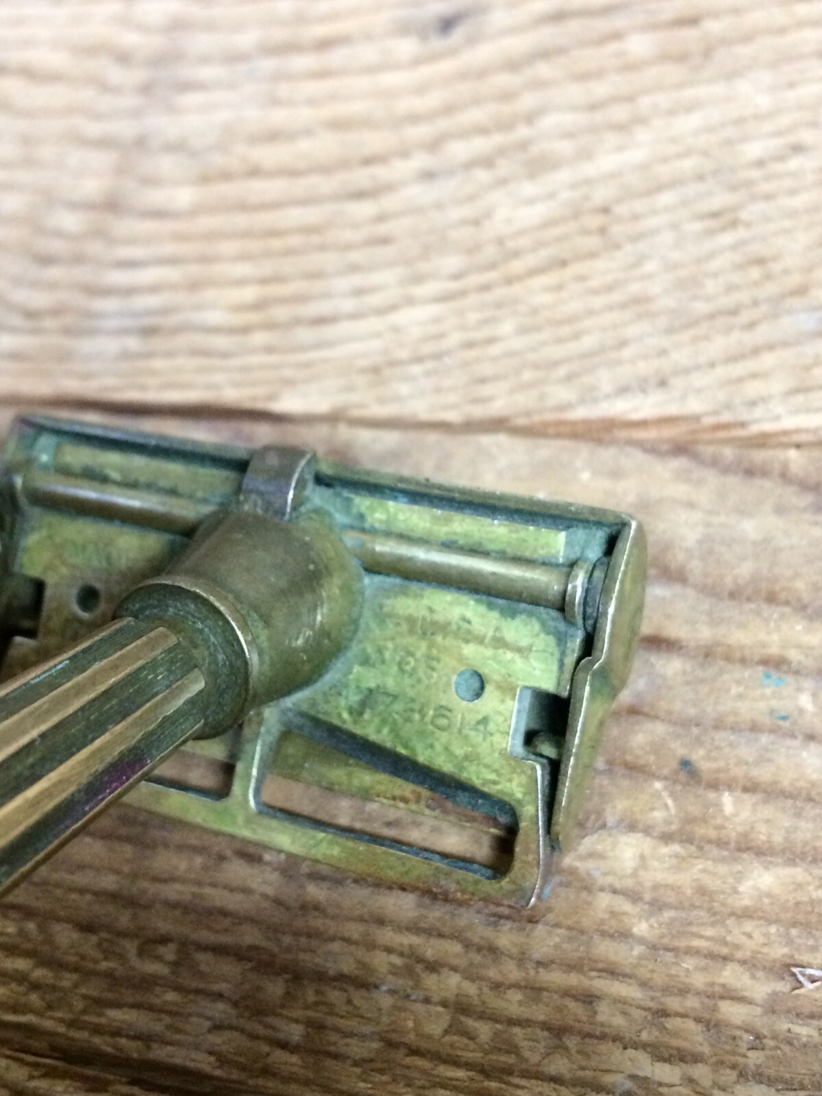 Vintage Brass Gem Micromatic Clog Pruf Saftey Razor For Decor Or ...