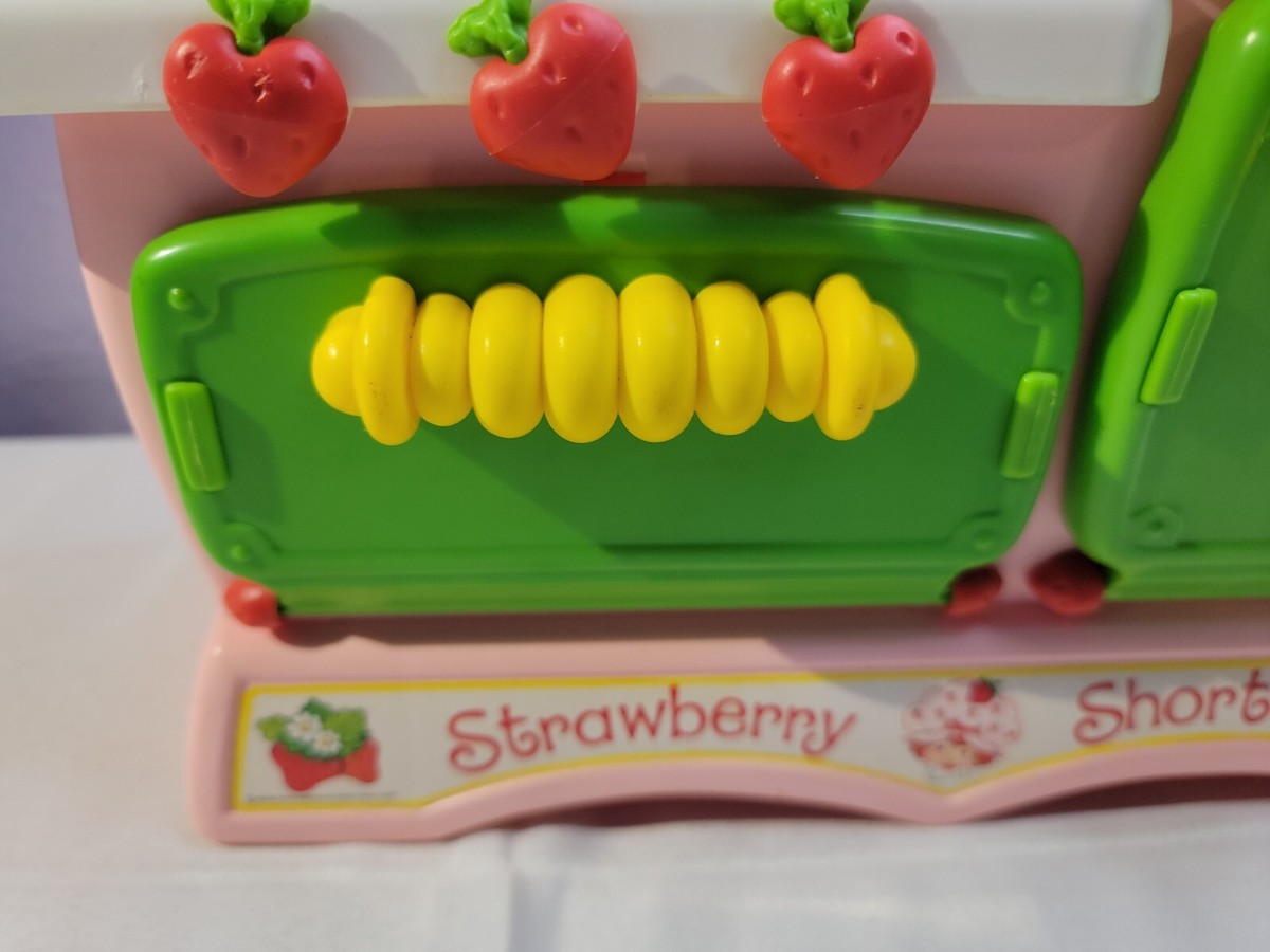 Strawberry Shortcake Play Kitchen