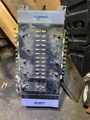 Electrical Panels & Boards - Square D 200 Amp Panel