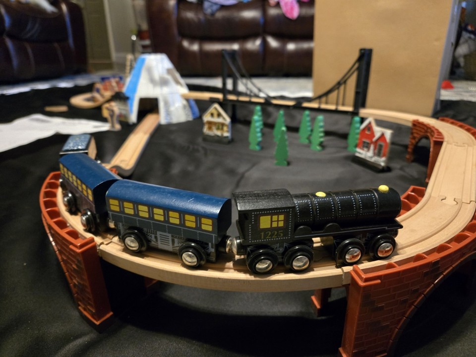 Imaginarium Wooden Railway Lionel The Polar Express Train Set | eBay