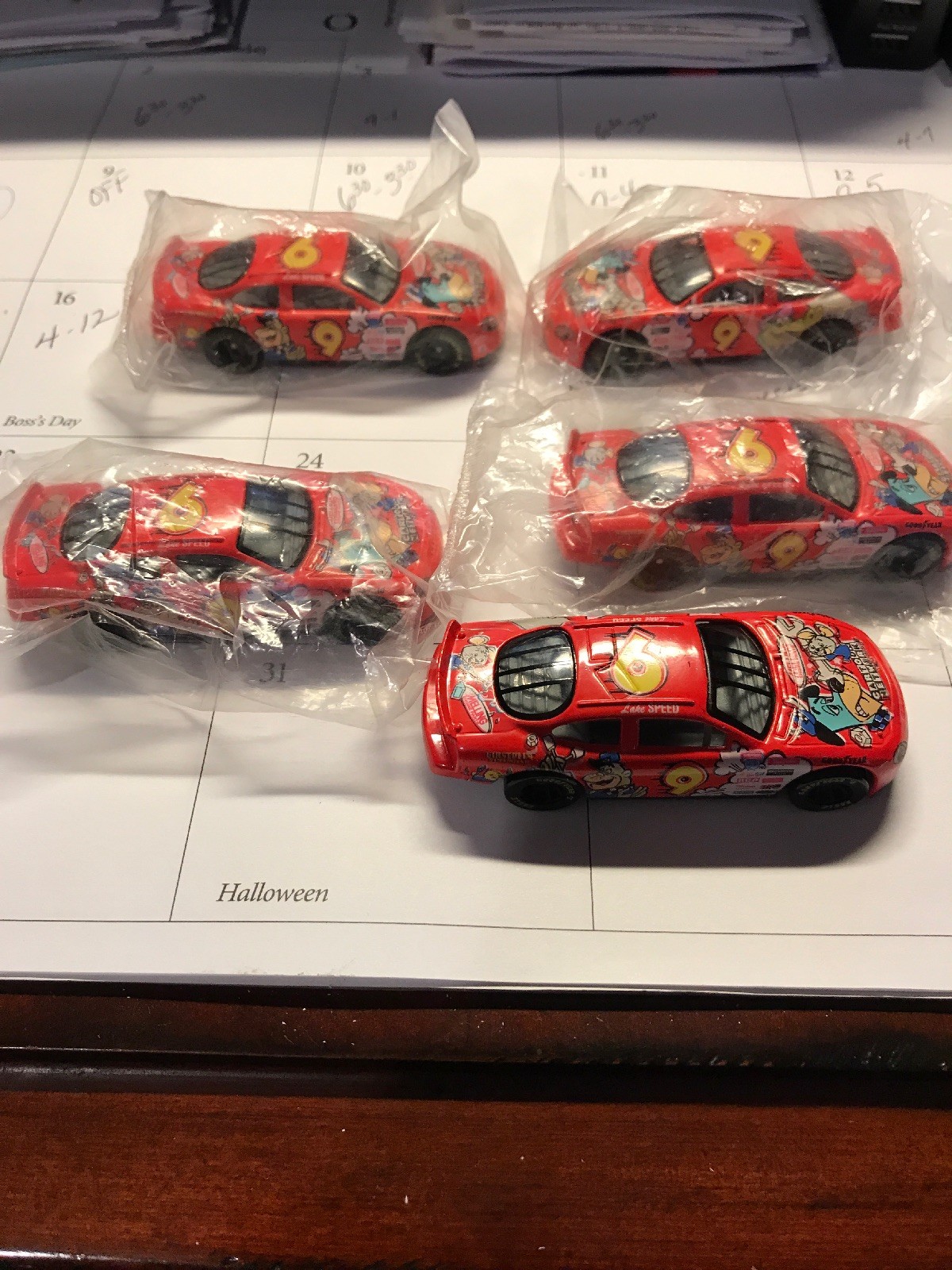 Rare Lake Speed #9 Cartoon Network Huckleberry Houmd 1998 Ford Taurus ...