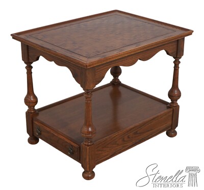1900-1950 - Antique End Table - 19