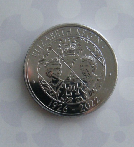 2022 King Charles III BU £5 Five Pound Coin Pack Queen Elizabeth II ...