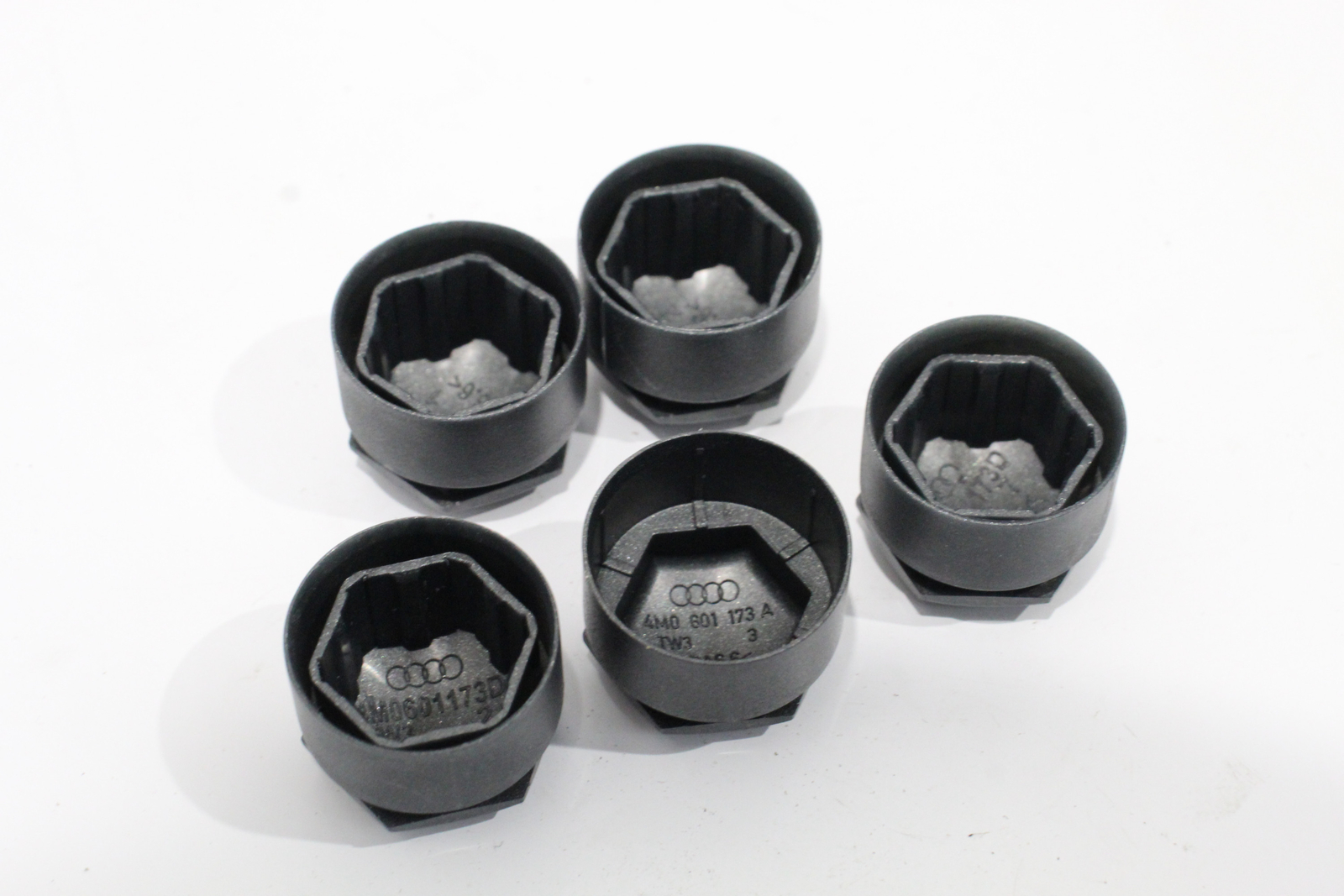 Audi A6 4K C8 Grey Wheel Nut Bolt Cover Caps x5 New Genuine 4M0601173A ...