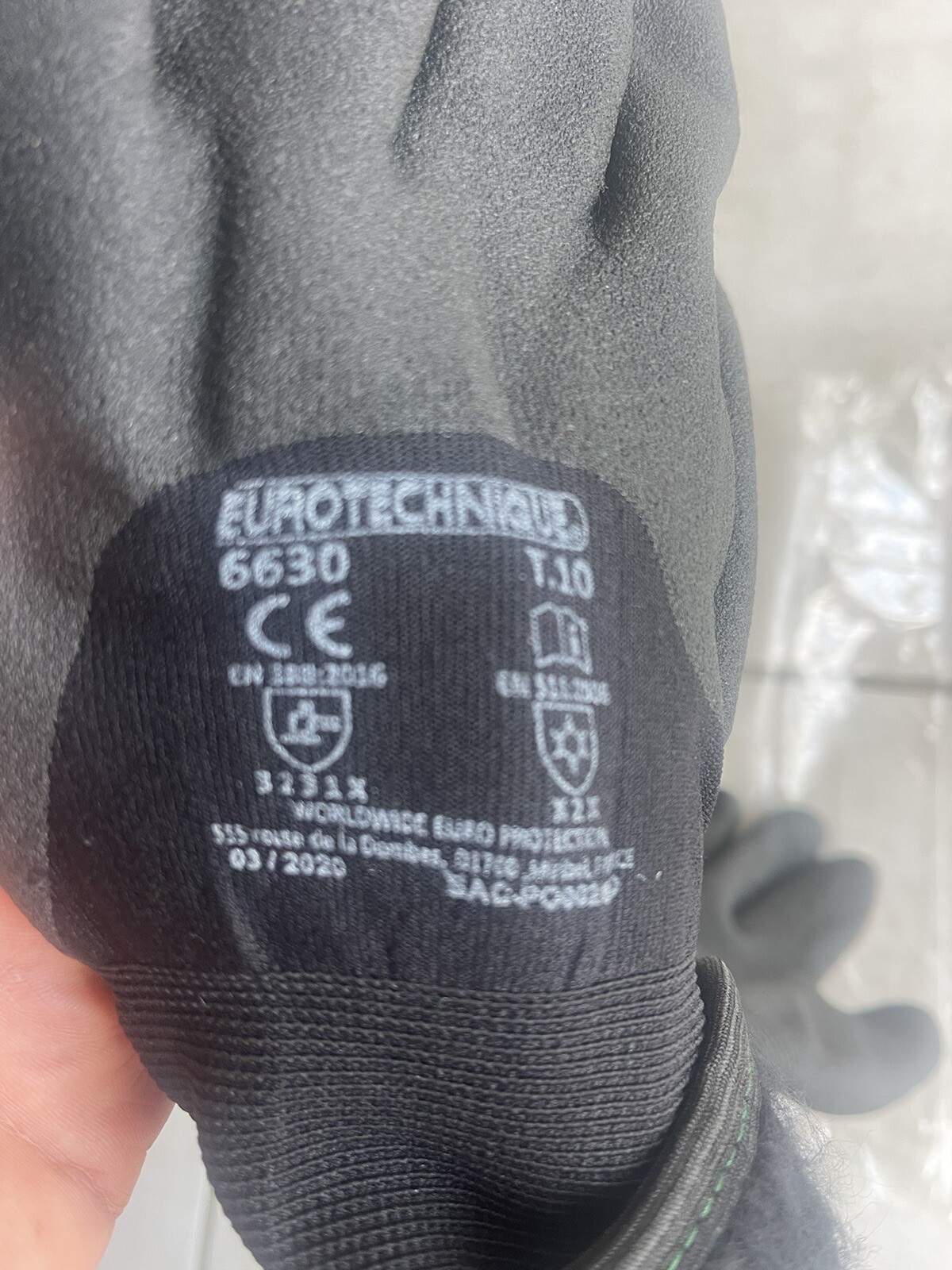 Une Paire Gants de travail précision anti-froid Eurotechnique 6630 T10 ...