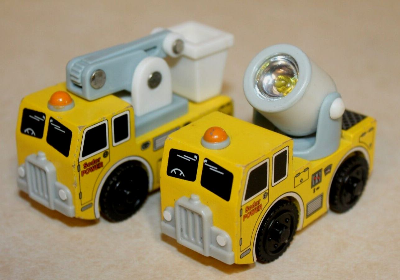 Sodor Power CHERRY PICKER & SPOTLIGHT LORRY Thomas the Train Wooden ...