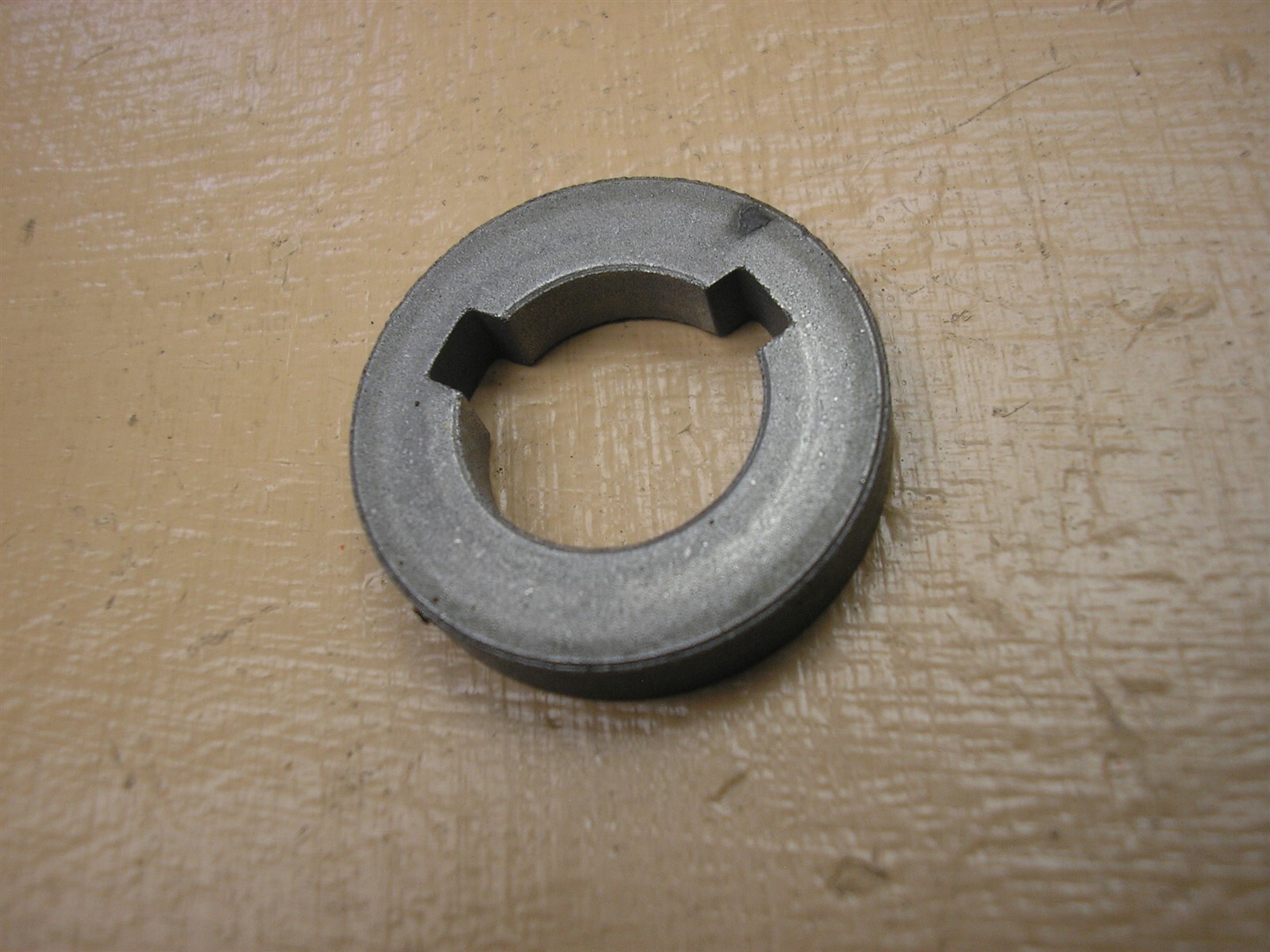 Cub Cadet 1050 582 1000 1200 1535 1604 Tractor Transmission Keyed ...