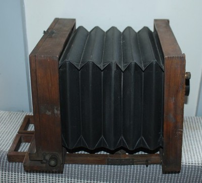 ANTIQUE CAMERA Large Format SCOVILL MFG Folding Bellows DARLOT PARIS ...