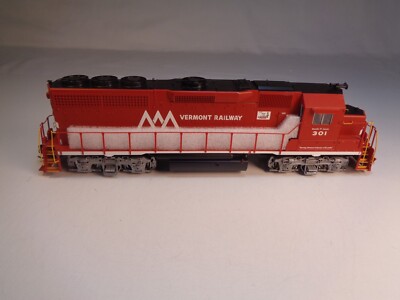 HO Scale Atlas GP38 Vermont Railway Diesel Engine #301-DC/DCC | eBay