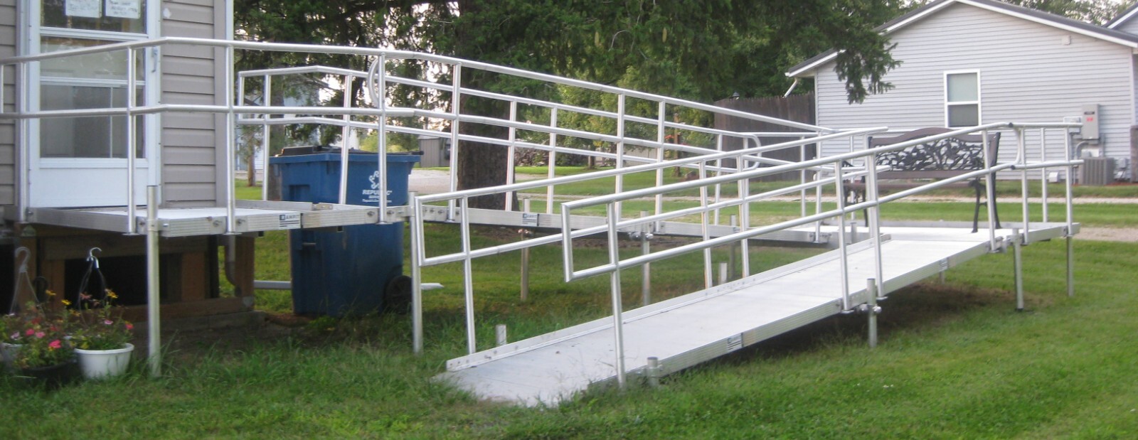 Large Aluminum Handicap Ramp RAMPIT With Hand Rails And Hardware ...