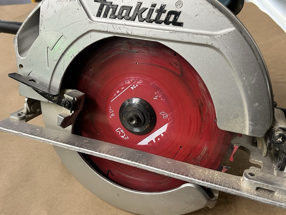 Makita HS7600 7-1/4 Inch Corded Circular Saw W/Metal Cutting Blade ...