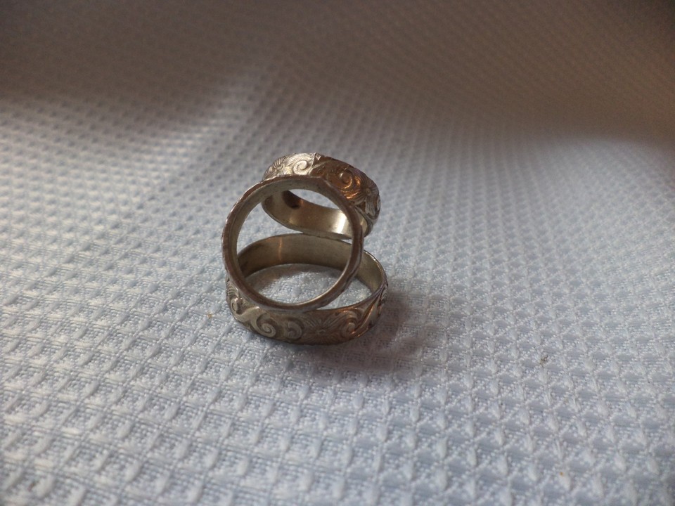 Sterling Silver Scarf Ring Maker J & E G Circa 2020 London Hallmark ...