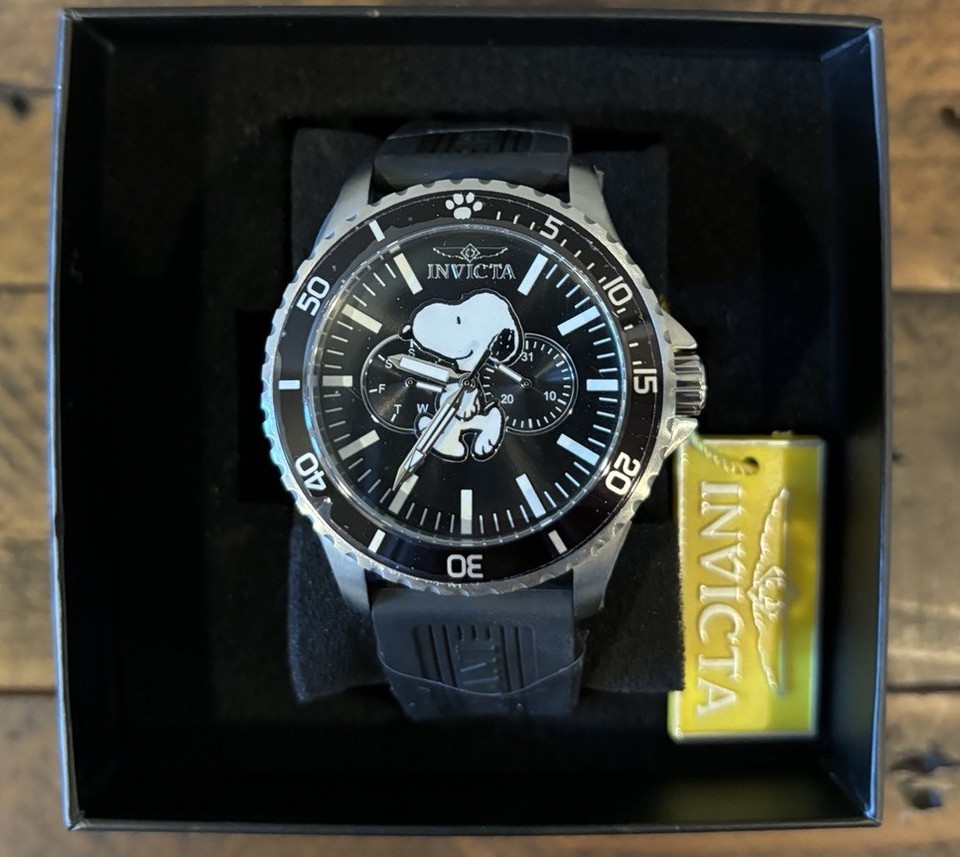 RARE Invicta PEANUTS - Snoopy Limited Edition Multifunction Quartz mens ...