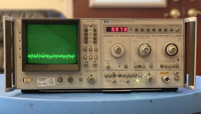 HP 8569B SPECTRUM ANALYZER .01-22 GHz (AS IS) | eBay