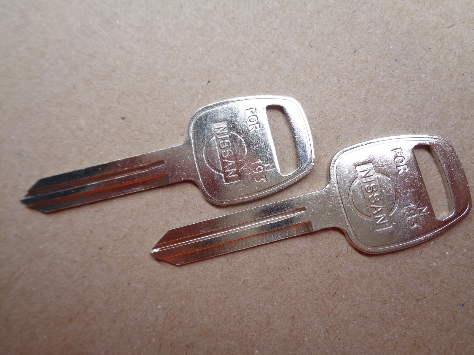 FITS NISSAN VERSA 2012-2019 BLANK KEY LOT OF 2 FOR DOOR & TRUNK ONLY (2 ...