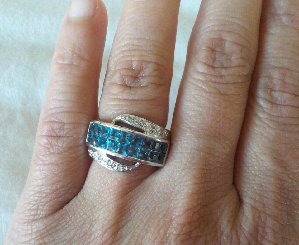John C Rinker 14k White Gold London Topaz Diamond Ring - 6.17 gms, Sz 5 ...