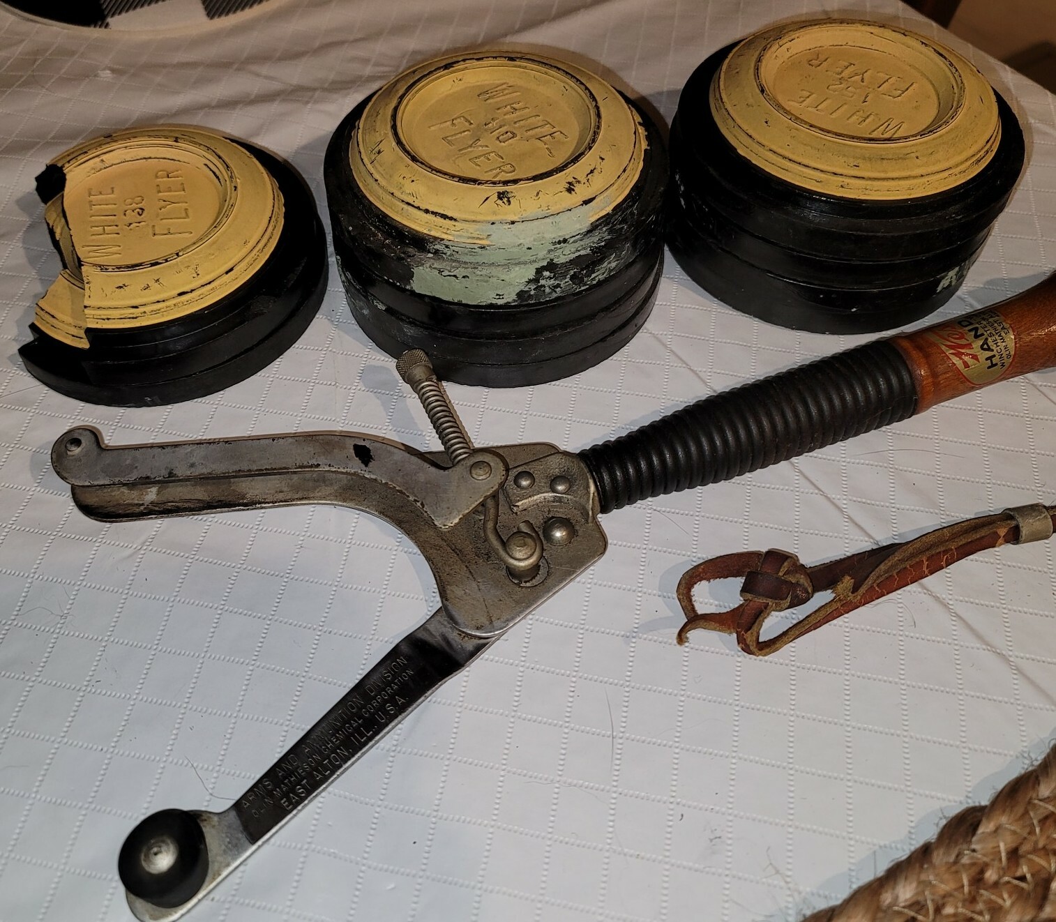 Western Hand Trap Arms & Ammunition Division and 8 Vintage Clay Pigeons ...