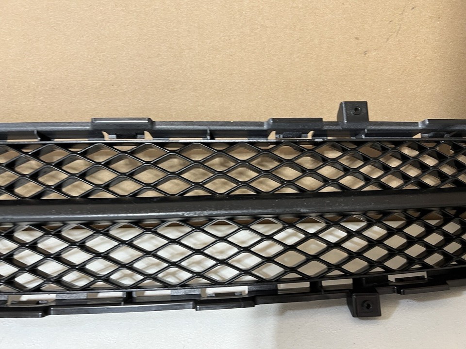2009 - 2015 Infiniti G25 Q60 G37 Sedan Lower Grille OEM 62254-1NF1A 🌟 ...