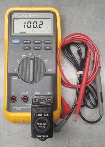 Fluke 85 Multimeter 100% ACCURATE on ALL RANGES! Leads, Data Hold Freq ...