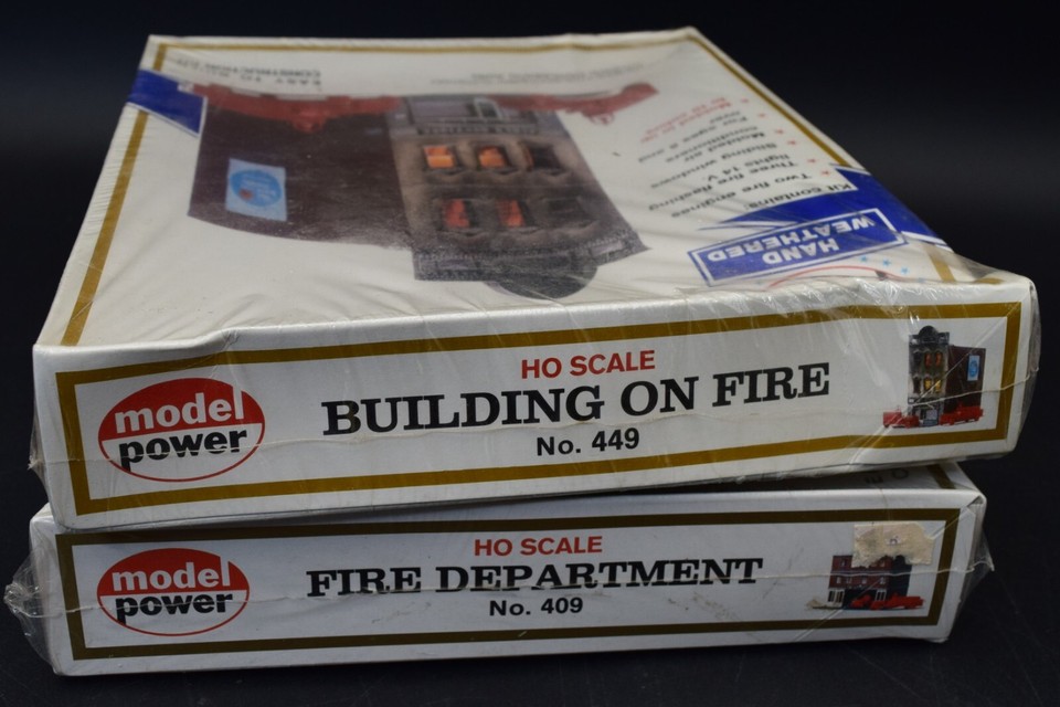 (2) MODEL POWER HO SCALE KITS FIRE DEPARTMENT #409 & BUILDING ON FIRE ...