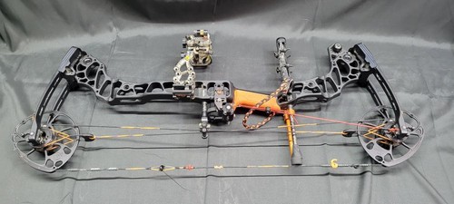 Mathews Vertix Black 29" DL 70Lbs RH Compound Bow W/Apex 5 Pin Sight ...