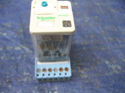SCHNEIDER ELECTRIC TELEMECANIQUE RELAY RUMC3AB2BD with Base RELECO S3-B ...